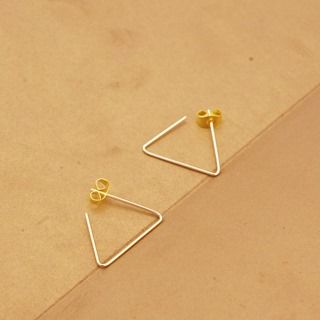 BAST - Triangle Earrings | YesStyle