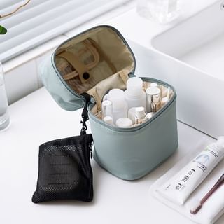 Worthbuy - Travel Plain Zip Makeup Pouch | YesStyle