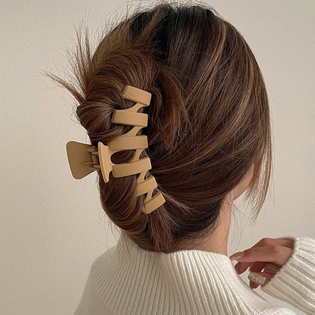 Foreflow - Matte Acrylic Hair Clamp | YesStyle