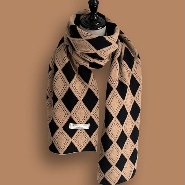 TAAK - Argyle Scarf | YesStyle