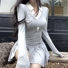 Ukiyo - Long-Sleeve Collared Mock Two-Piece Two Tone Pleated Mini A ...