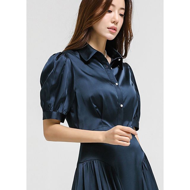 Styleonme - Puff-Sleeve Cropped Satin Blouse | YesStyle
