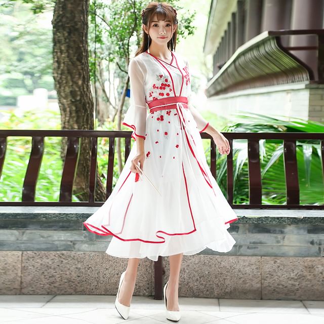 Nebbia - Sleeveless Hanfu Midi A-Line Dress / Hanfu Light Jacket / Belt ...