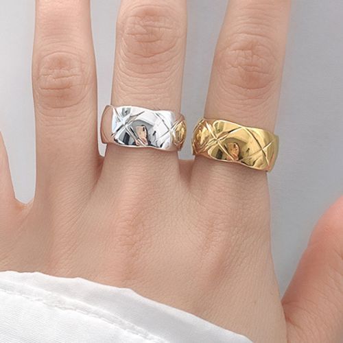 Miss JoJo - Embossed Ring | YesStyle