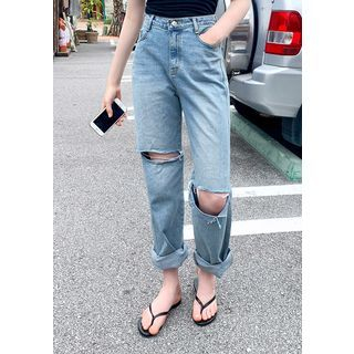 chuu - Slashed Loose-Fit Jeans | YesStyle