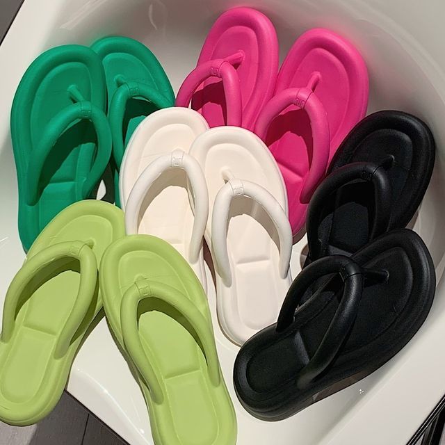 ZORI - Plain Flip Flops | YesStyle