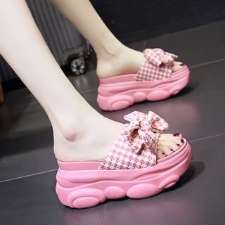 Sleeko - Platform Wedge Houndstooth Bow Slide Sandals | YesStyle