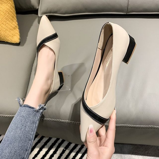 Gordong - Two-Tone Block Heel Pointed Pumps | YesStyle