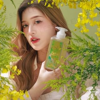 Buy Poppy21 - Nettle Balancing Shampoo+ in Bulk | AsianBeautyWholesale.com