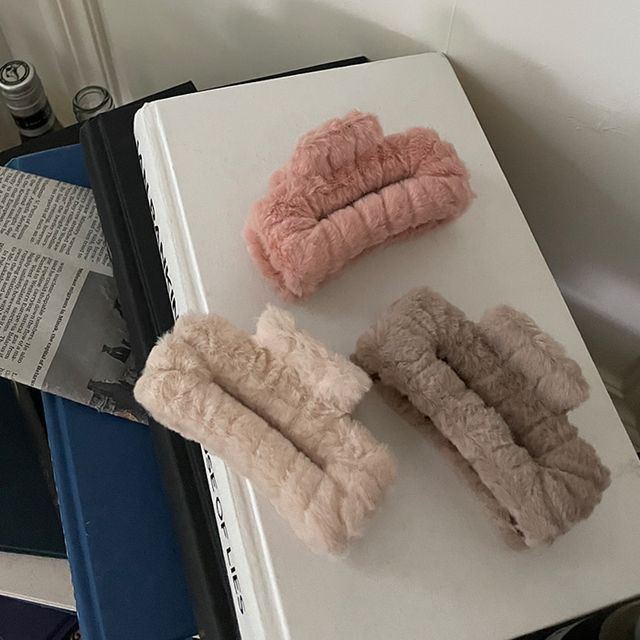 DEEPNY - Eco-Fur Hair Claw | YesStyle