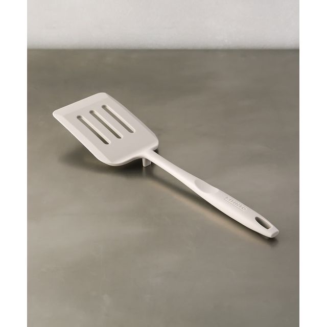 3COINS - Silicon Kitchen Turner | YesStyle