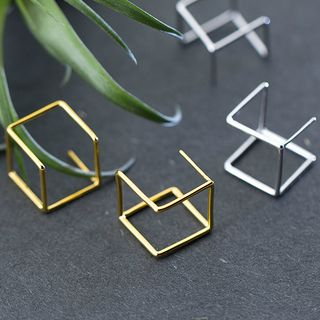 A’ROCH - 3D Cube Earrings | YesStyle