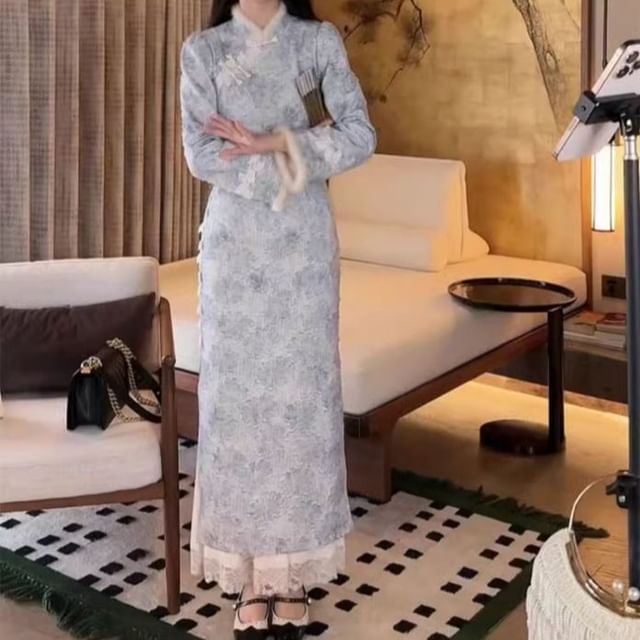 Golden Flowers - Flared-Sleeve Floral Fluffy Trim Maxi Qipao / Plain ...