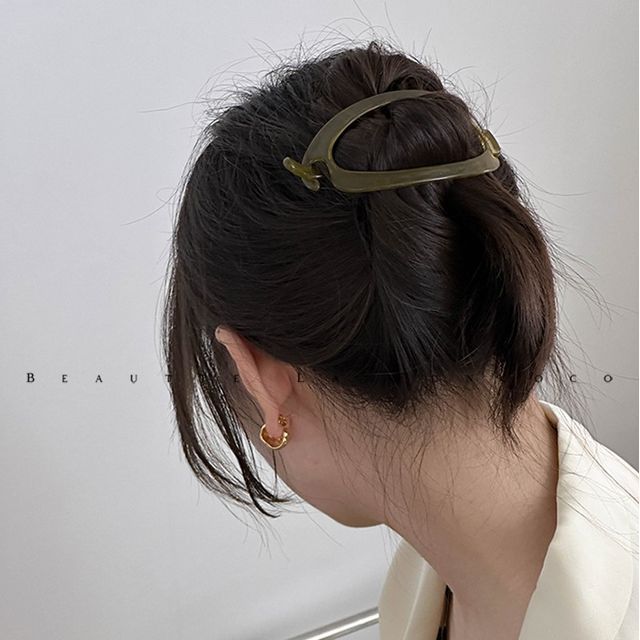 FUNCOCO - Oval Hair Clip | YesStyle