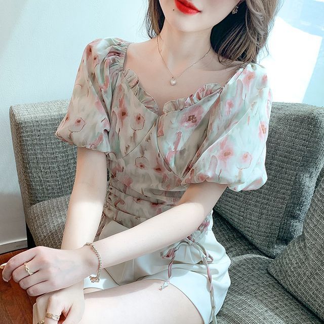 Tulik - Puff-Sleeve Chiffon Cropped Top | YesStyle