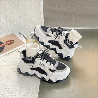 Novice - Lettering Platform Sneakers | YesStyle