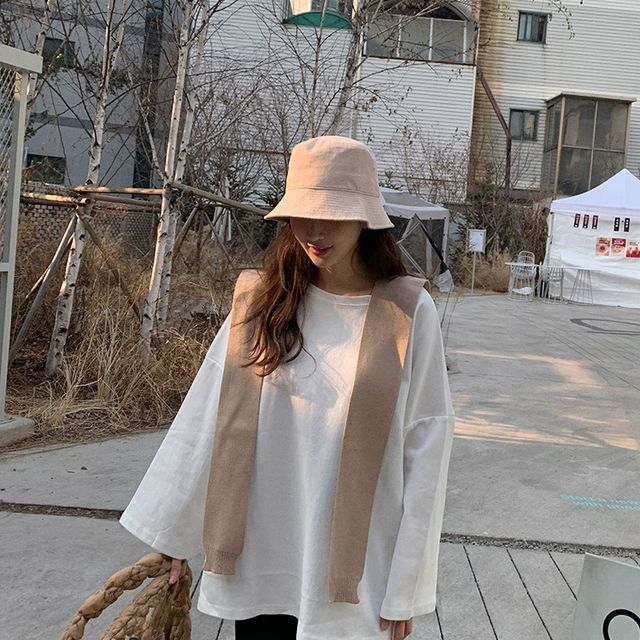 YANSAE - Oversized T-Shirt with Knit Shawl | YesStyle