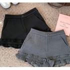 Trendycas - Mid Rise Plain Ruffle Hot Pants | YesStyle