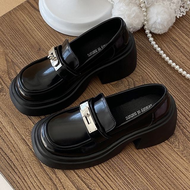 Red Wolf - Platform Chunky Heel Buckled Loafers | YesStyle