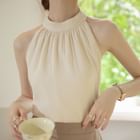 Dragan Pulse - Halter Plain Blouse | YesStyle