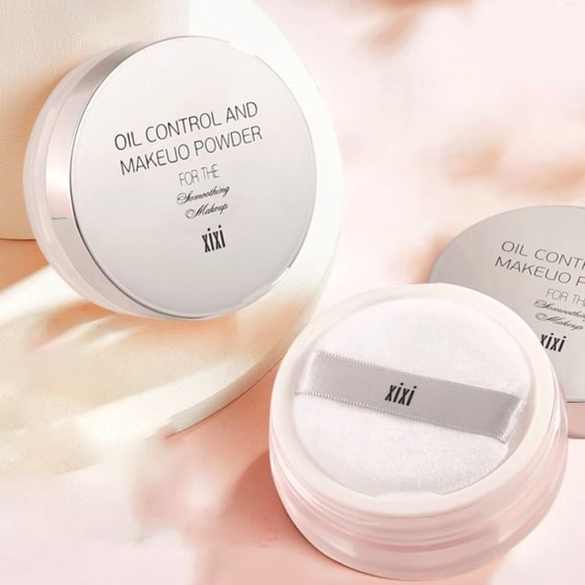 xixi - Oil Control Powder - 2 Colors | YesStyle