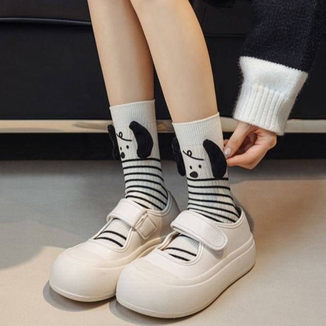 Castellane - Black & White Striped Cartoon Dog Ear Socks | YesStyle