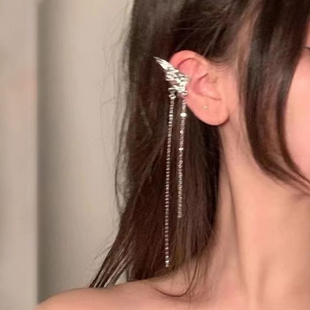 Gemsha - Butterfly Chain Ear Cuff | YesStyle