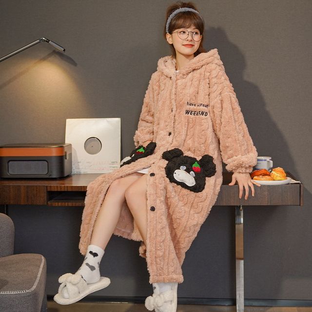 Featherbright - Furry Robe | YesStyle