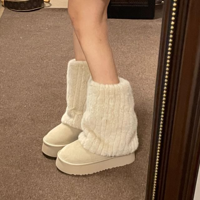 Nikao - Platform Fluffy Short Boots | YesStyle