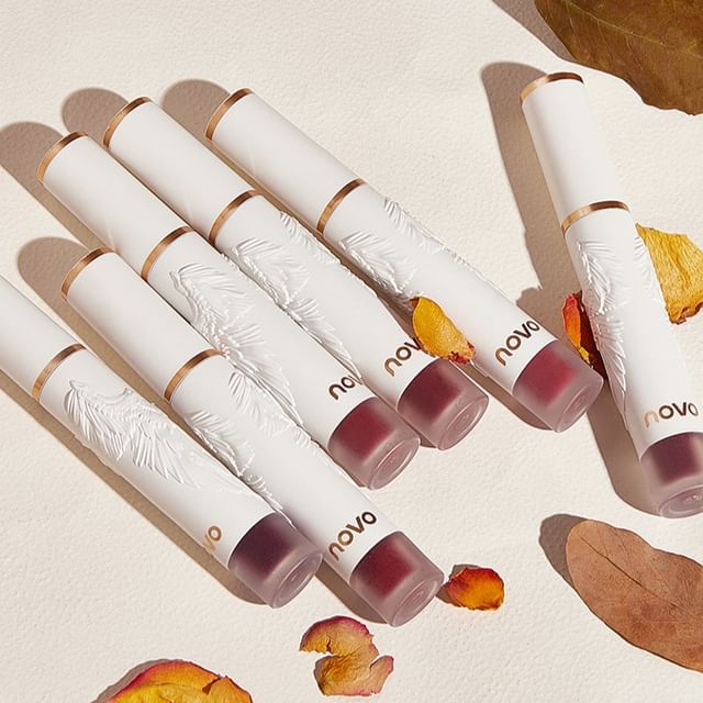 NOVO - Light Feather Soft Mist Lip Gloss - 6 Colors | YesStyle