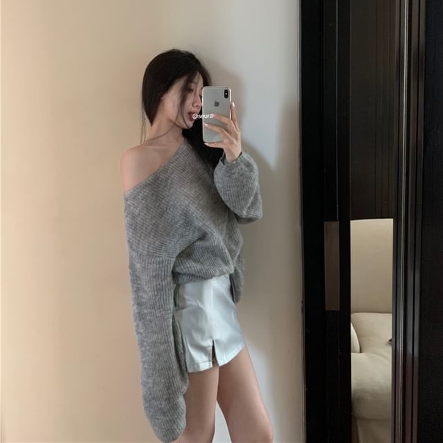 Berrytrix Boat Neck Plain Sweater High Waist Plain Slit Faux