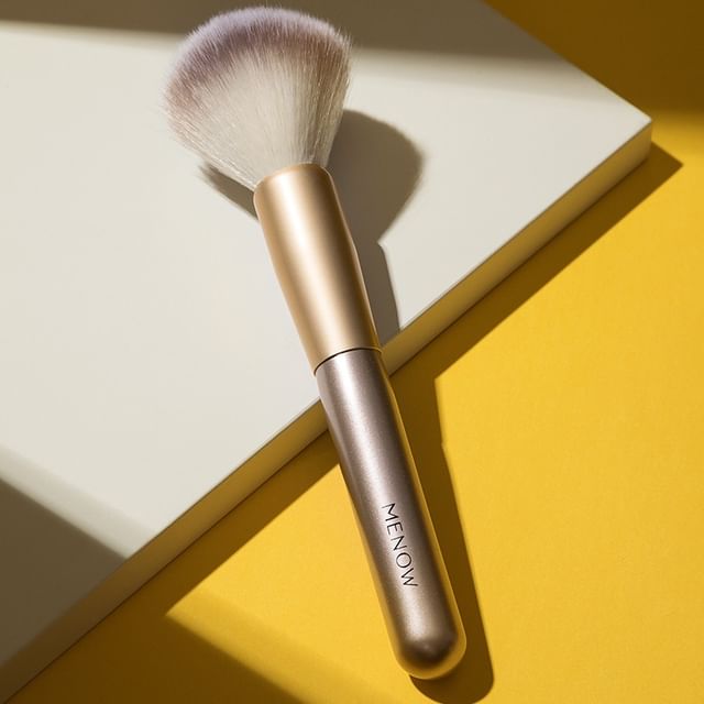 MENOW - DUDU Duck Series Face Powder / Blush Brush | YesStyle