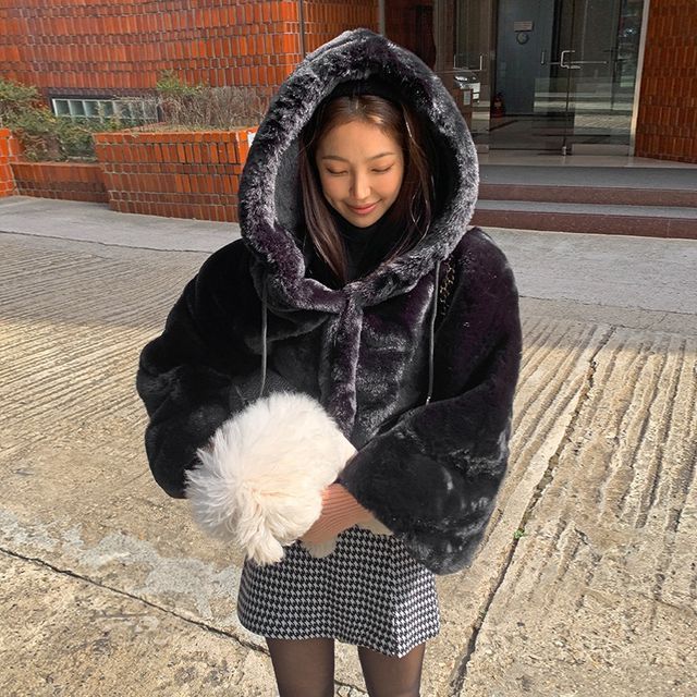 LIPHOP - Balloon-Sleeve Faux-Fur Zip Hoodie | YesStyle