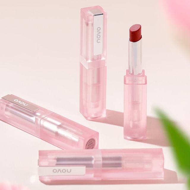 NOVO - Velvet Adore Matte Lipstick - 6 Colors | YesStyle