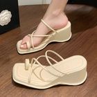 Belbie - Toe-Loop Wedge Heel Slide Sandals | YesStyle