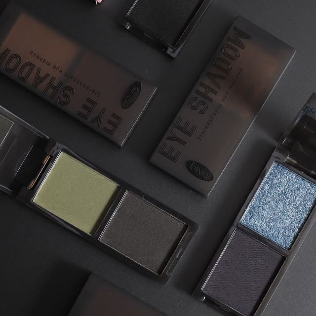 biya - Cool Pink Eyeshadow Palette - 6 Types | YesStyle