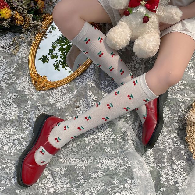 Gentiana - Cherry Print Socks | YesStyle