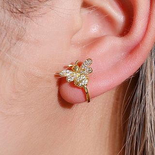 Cheermo - Rhinestone Bee Ear Cuff | YesStyle