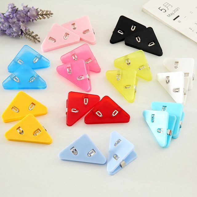 Wyweilie - Triangle Plastic Binder Clip | YesStyle