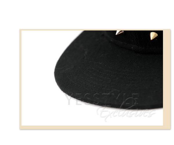59 Seconds Studded Cap | YesStyle