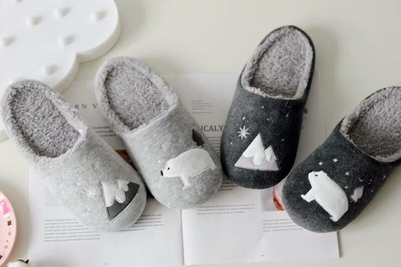 BEANS Polar Bear / Penguin Fleece-lined Home Slippers | YesStyle