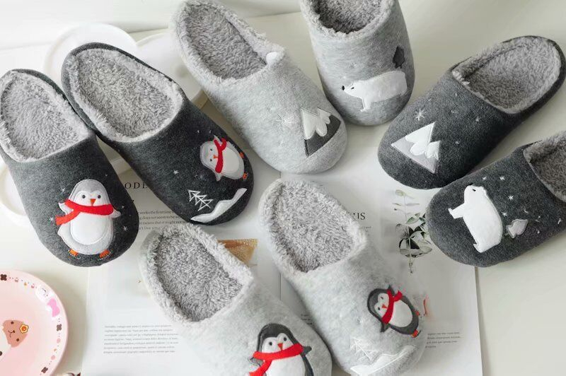 BEANS Polar Bear / Penguin Fleece-lined Home Slippers | YesStyle