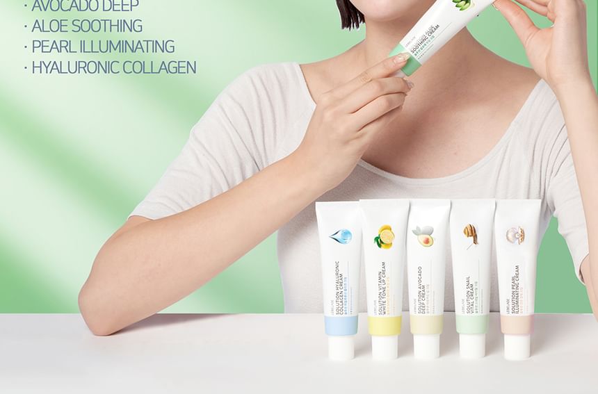 Buy LEBELAGE - Solution Hyaluronic Collagen Cream in Bulk | AsianBeautyWholesale.com