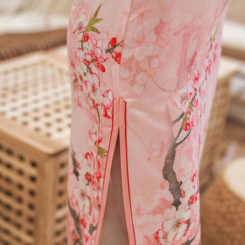 Hunya Flower Print Short-Sleeve Qipao | YesStyle