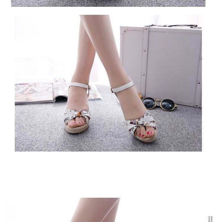 Weiya Ankle Strap Wedge Sandals | YesStyle