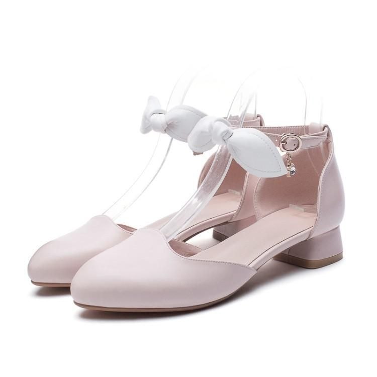Freesia Low-Heel Ankle Strap Sandals | YesStyle