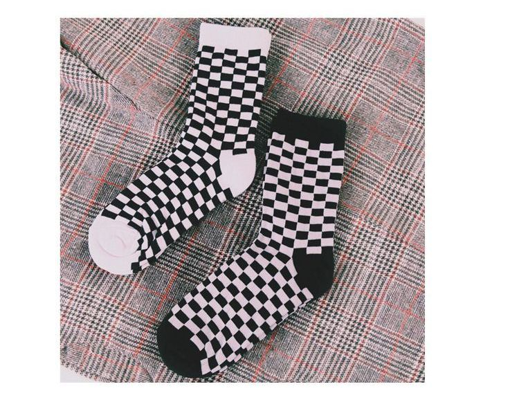 ASAIDA Checked Socks | YesStyle