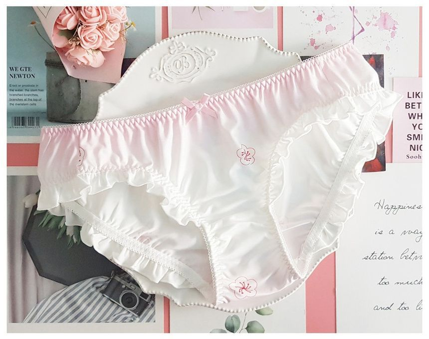 Sayaka Flower Print Ruffle Trim Panties | YesStyle