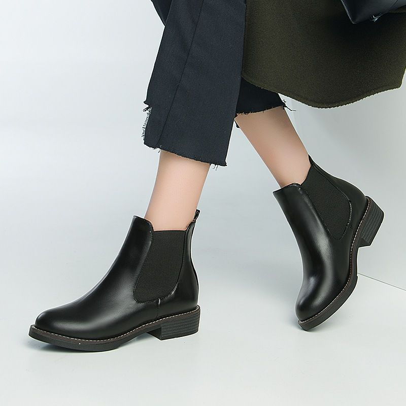 Megan Chelsea Short Boots | YesStyle