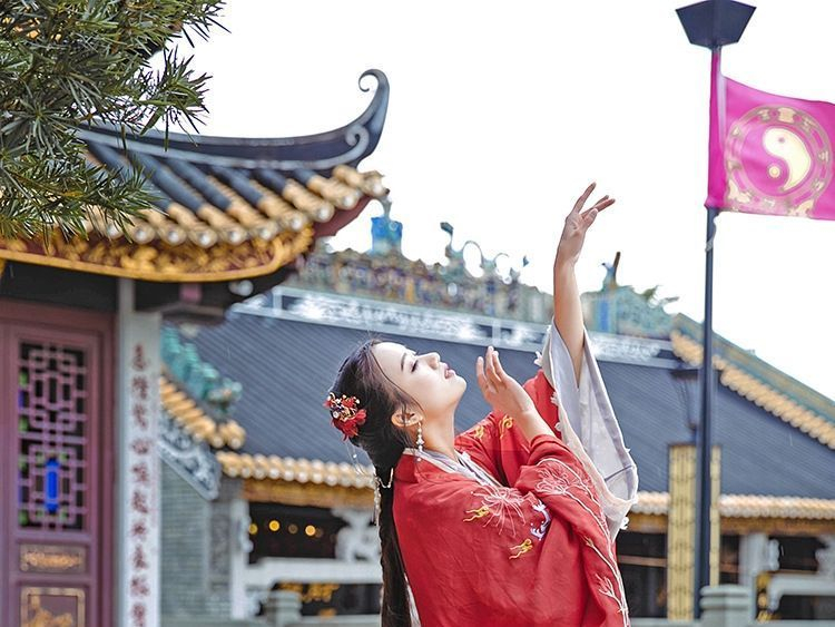 Celesto Hanfu Long Light Jacket | YesStyle